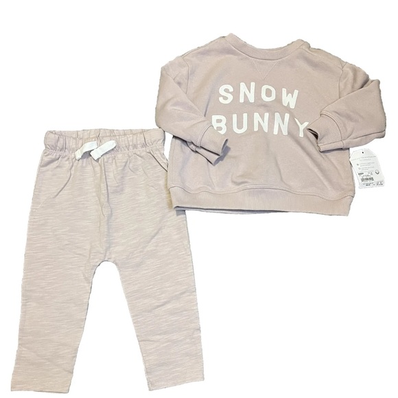 LC Lauren Conrad | Matching Sets | Nwt Little Co 2 Mo Snow Bunny Outfit ...
